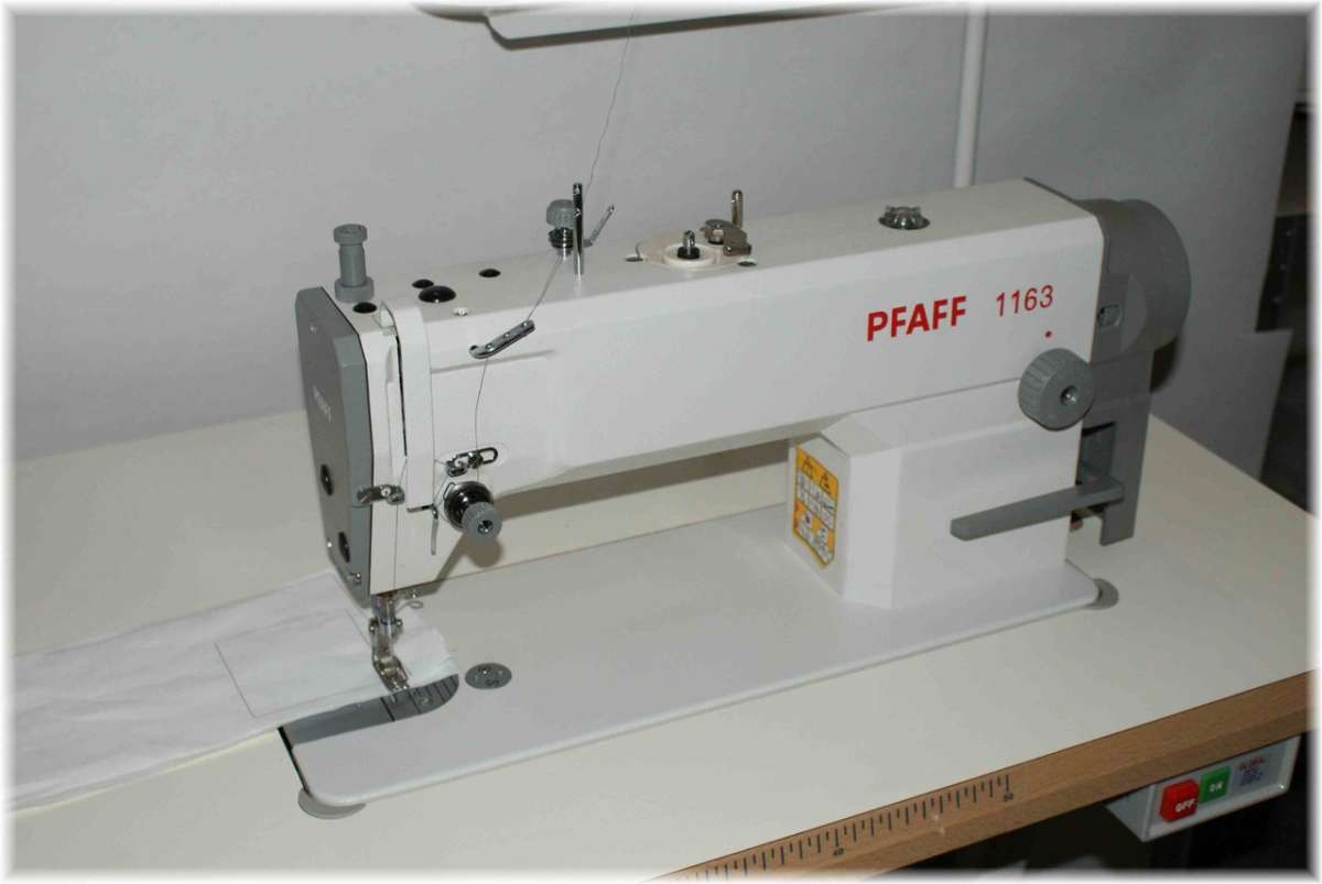 Industrienaehmaschine Pfaff Industrial 1163 leiser 220V Positionier Motor | Nähmaschinen Shop